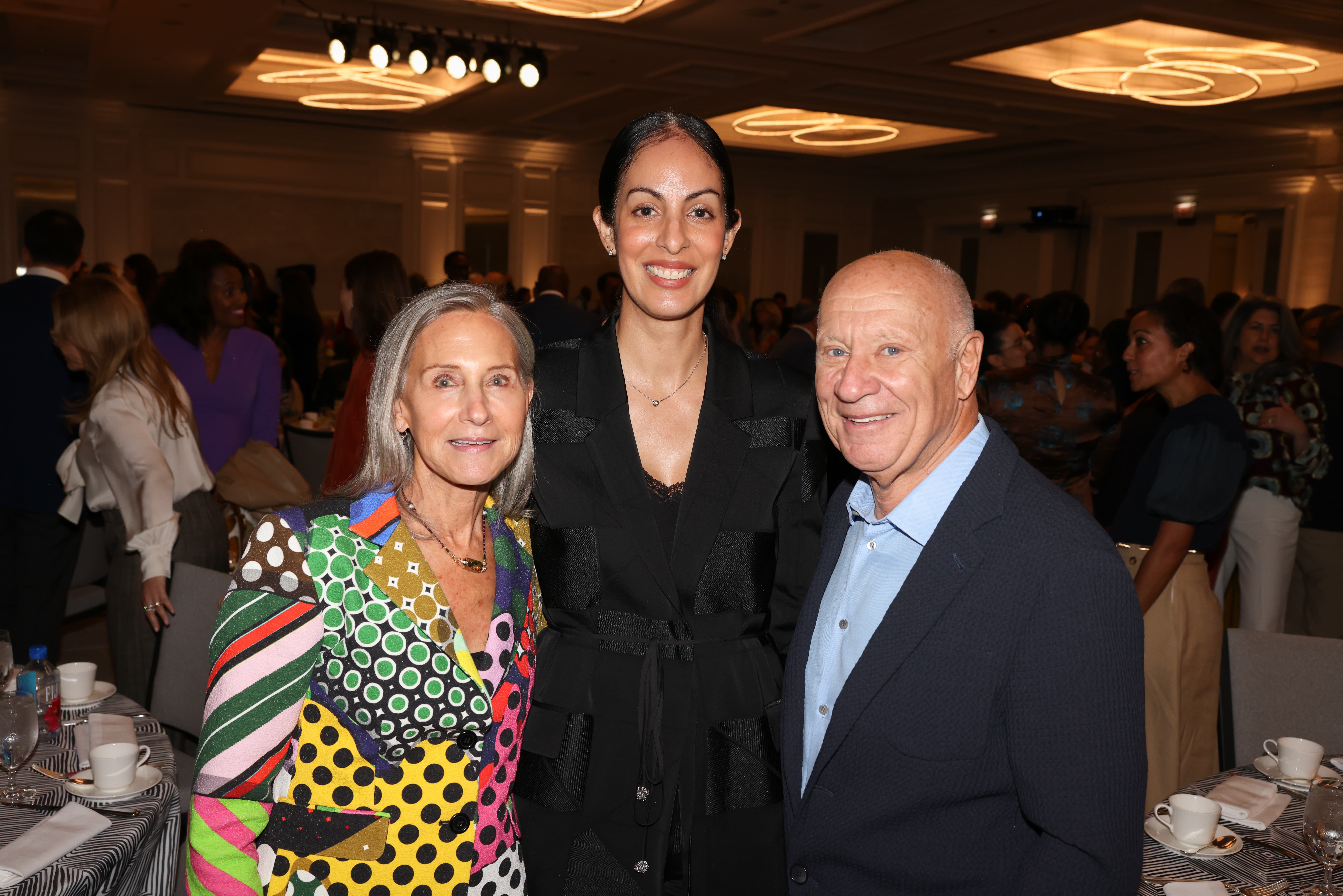 MCA Chicago Luncheon Raises $650K for Art Education