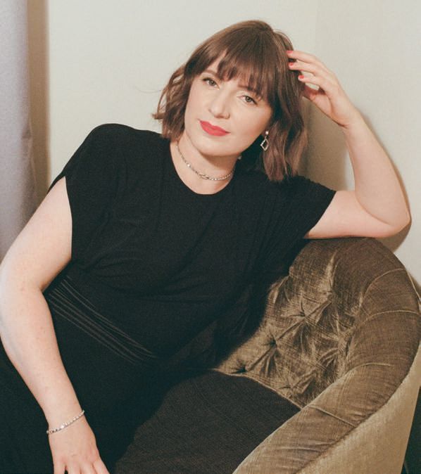 Top Wedding DJ Songs for Unforgettable Moments