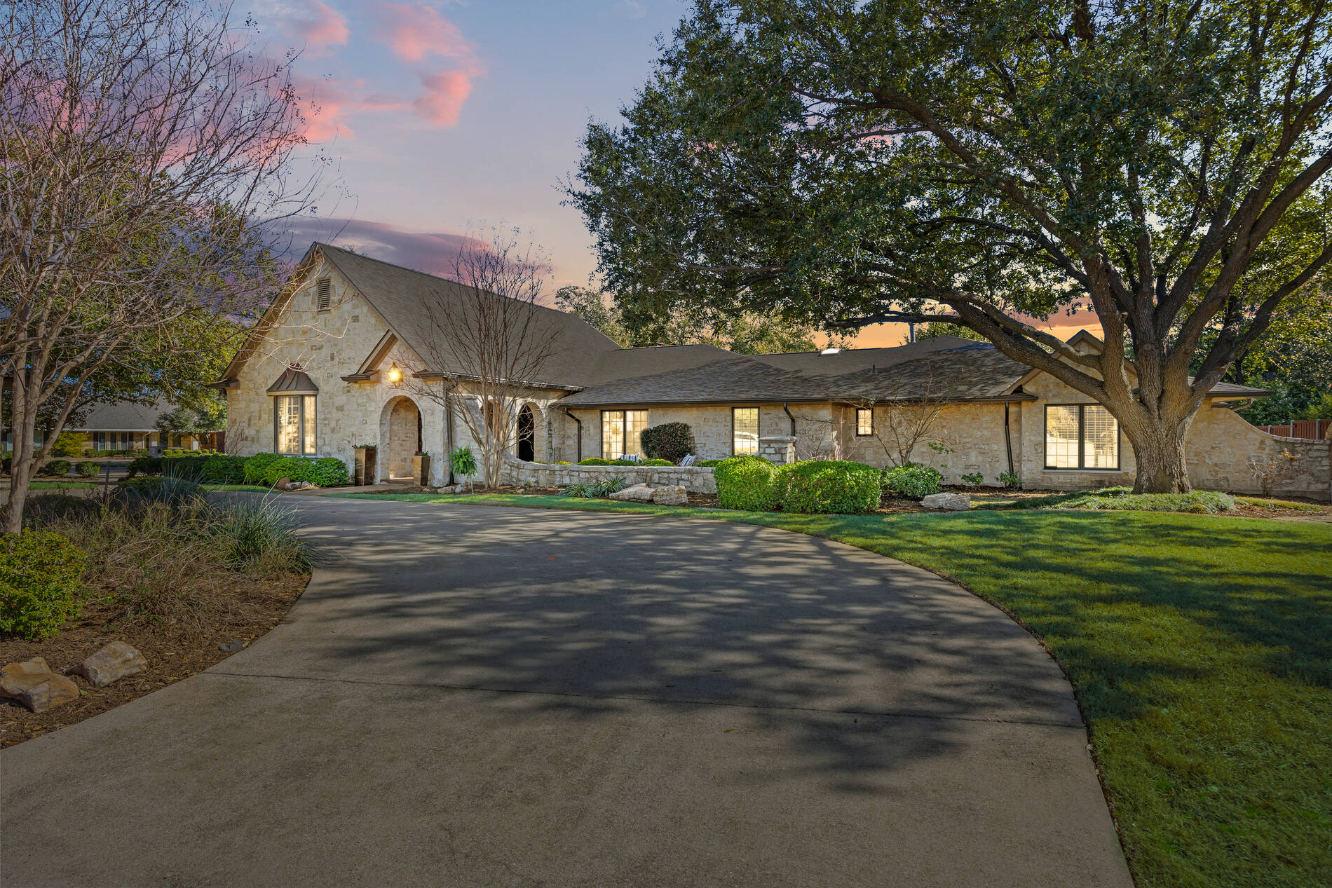 Top Hottest Real Estate Listings in Dallas Right Now