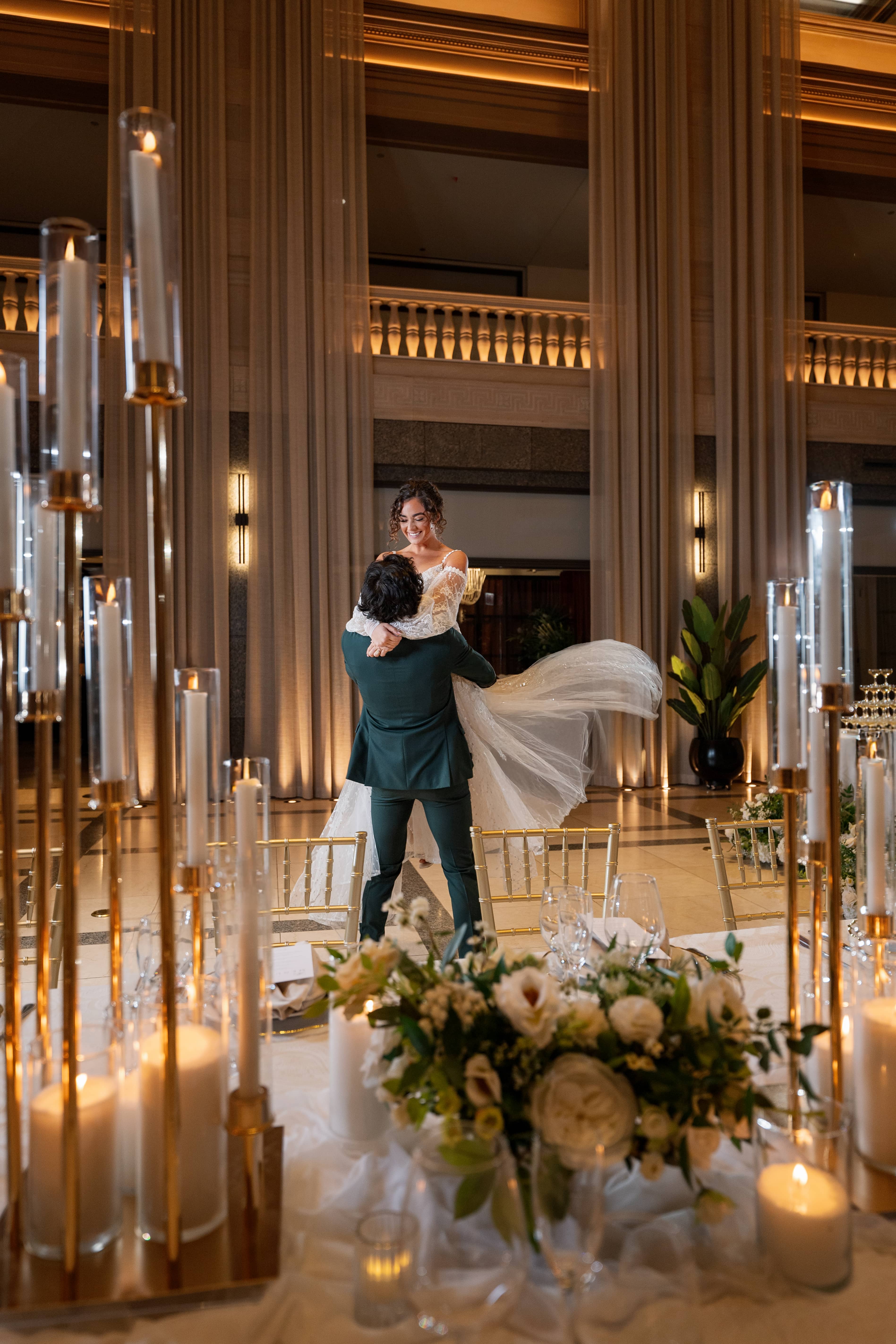 Modern chicago wedding venues | Beachweddingtips.com