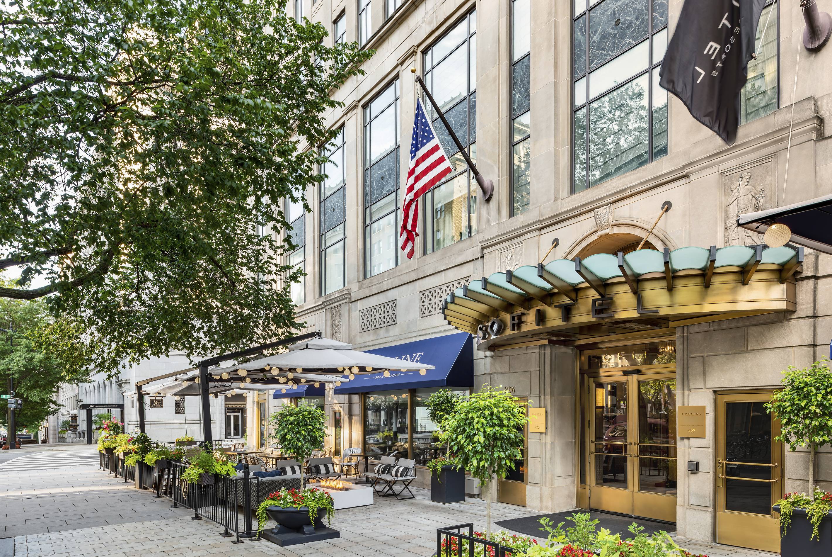 Top 10 DC Restaurants for Alfresco Dining Experiences