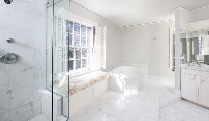 Colonial Estate in Chestnut Hill: Luxury & Charm