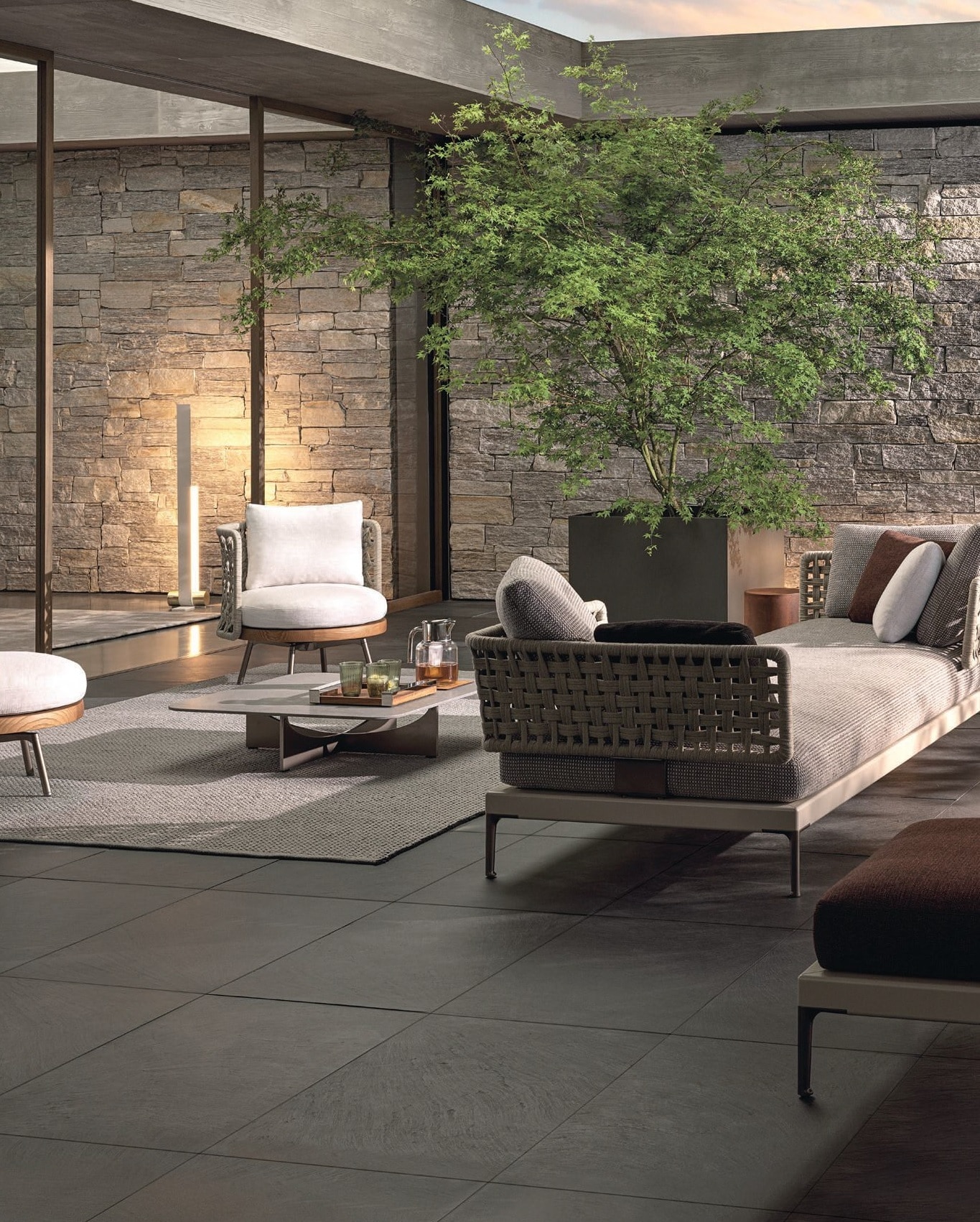 Modular Minotti Patio Seating: Alfresco Luxury Redefined