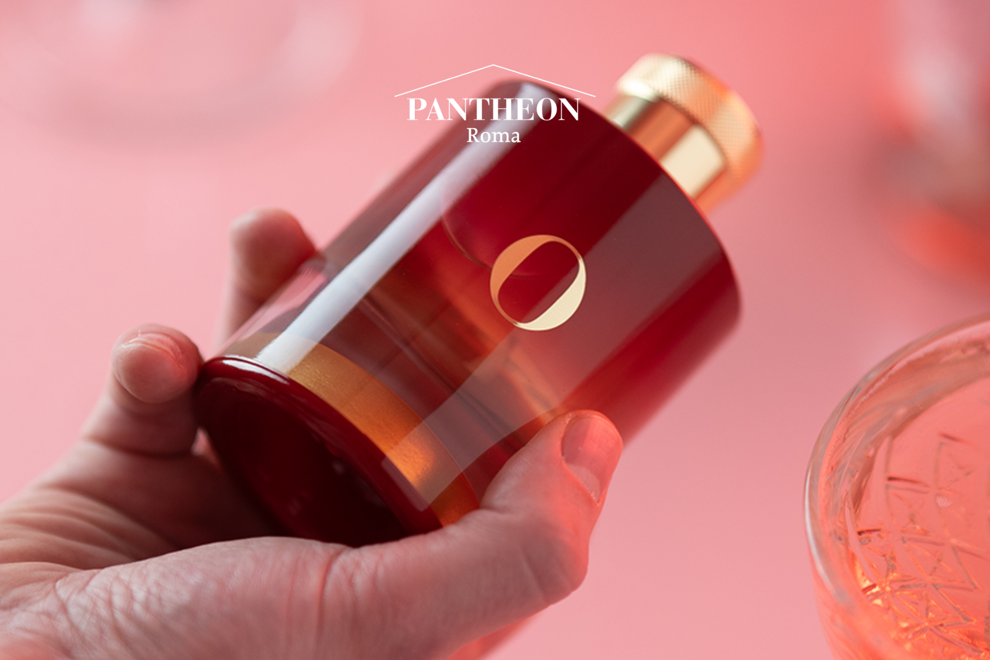 Juicy Summer Fragrances: Irresistible Fruity Scents