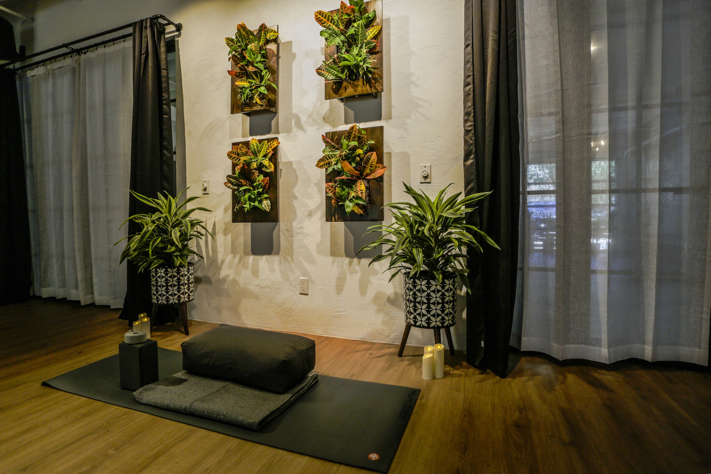HAUM Studios Opens in Fort Lauderdale: Yoga & Mindfulness