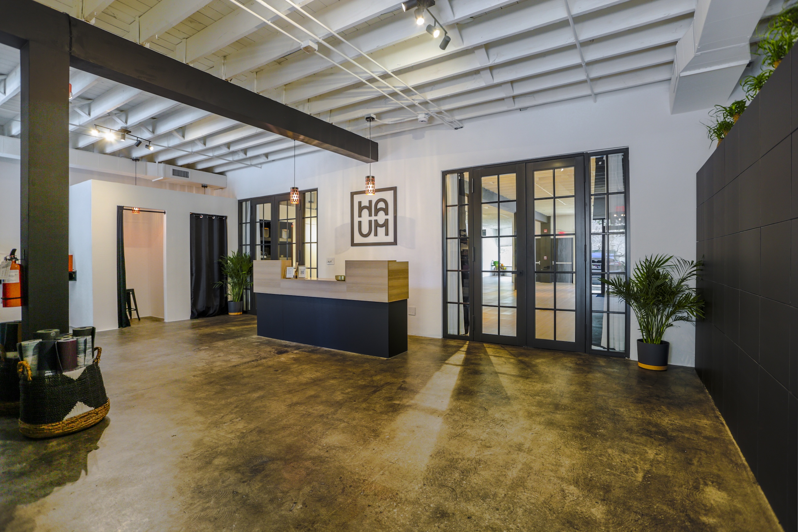 HAUM Studios Opens in Fort Lauderdale: Yoga & Mindfulness