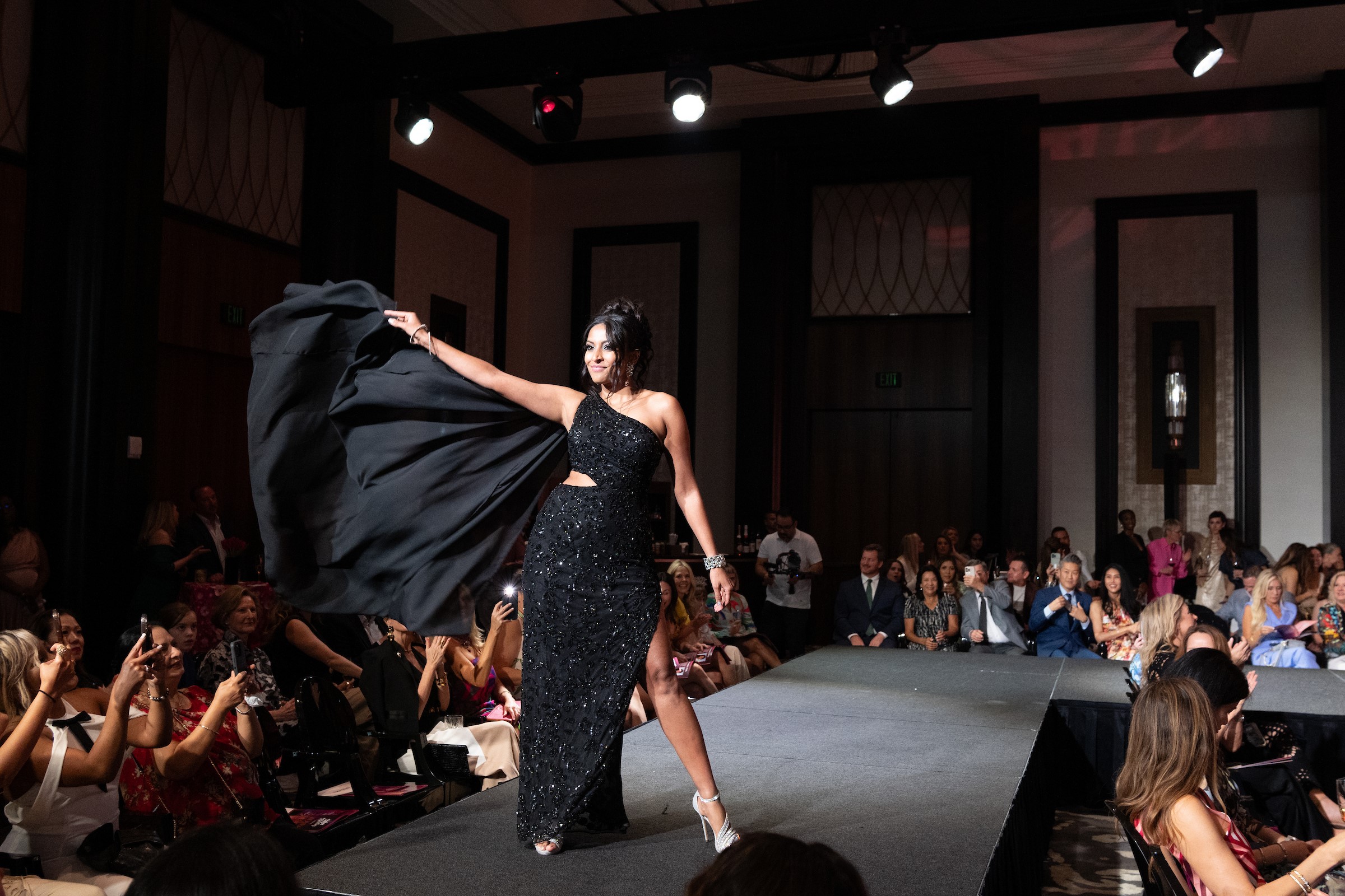 Houston's Women in Medicine Fashion Show Fundraiser