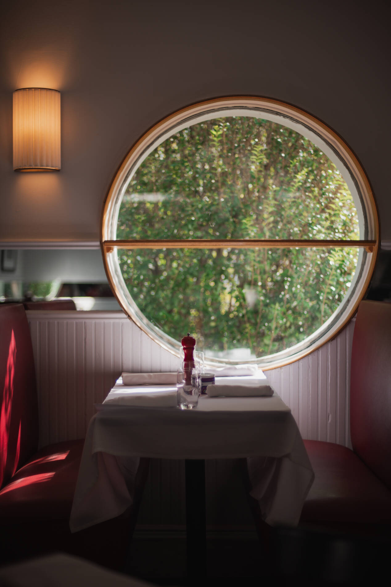 Discover Bridgehampton's Best Restaurants, Shops and More