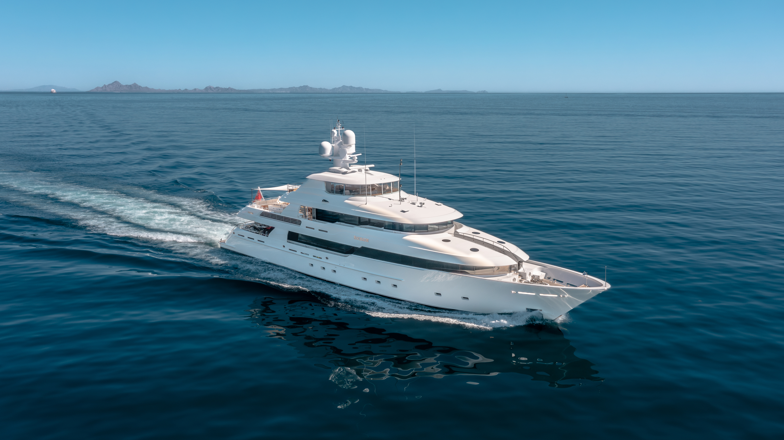 Explore These Standout Yachts From The Palm Beach International Boat Show