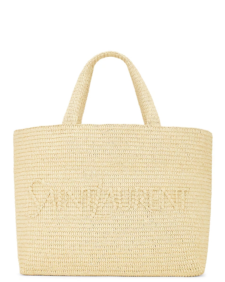 Top 15 Chic Totes for Every Summer Occasion