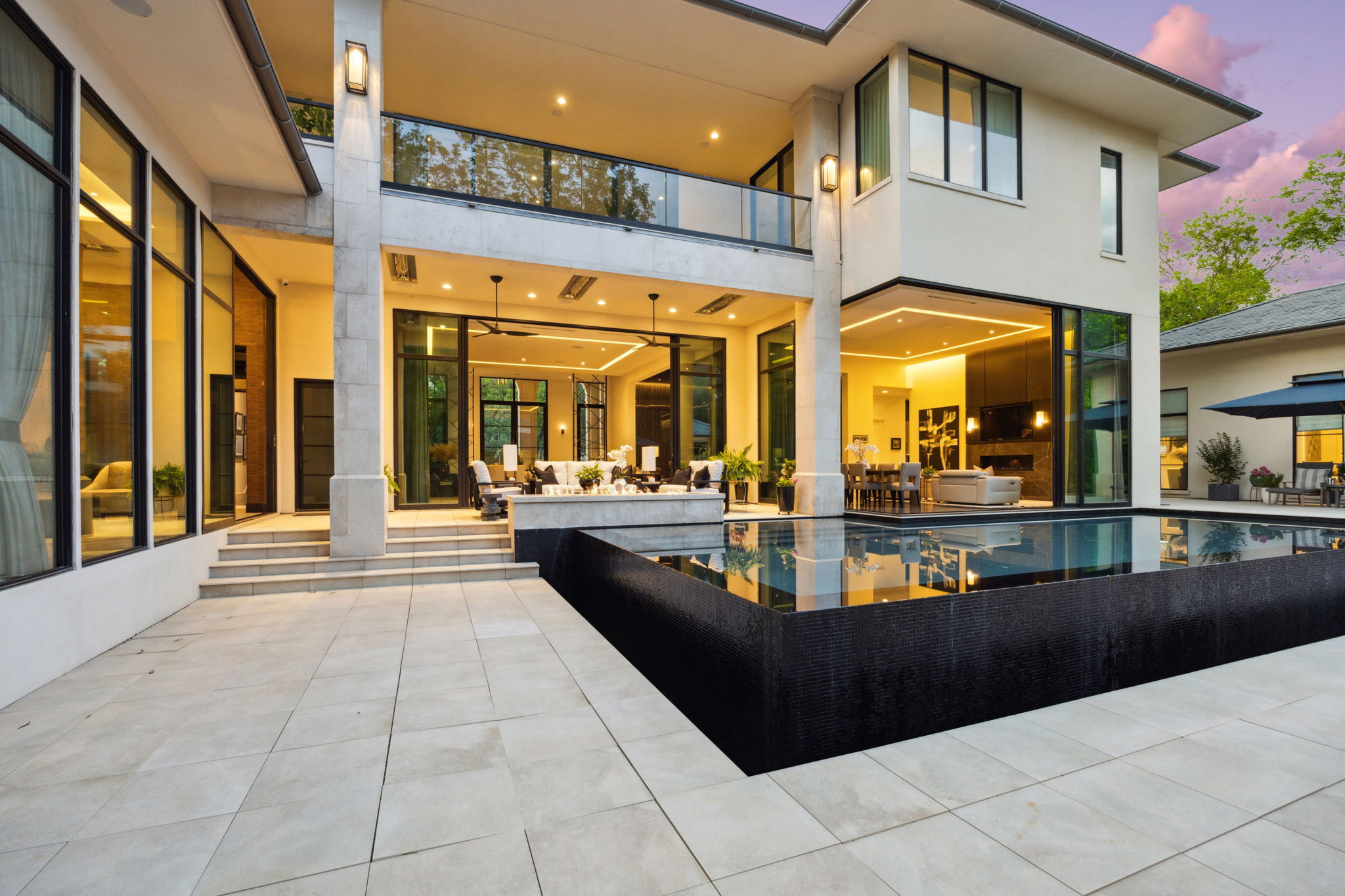 Step Inside A Timeless Dallas Estate Inspired By The St. Regis Rome