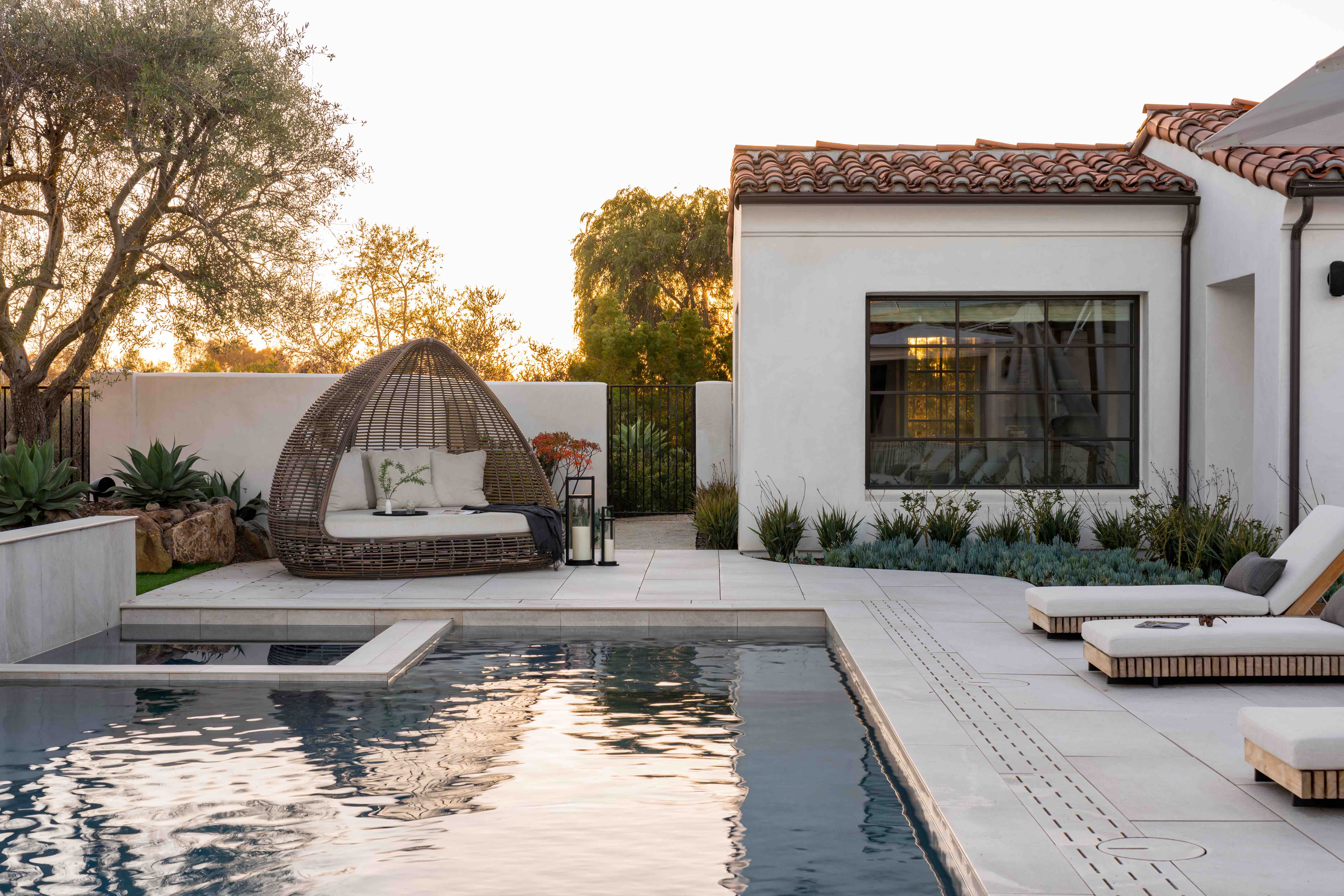 Neutral Territory: Inside a Rancho Santa Fe Home in Perfect Harmony with Its Surroundings