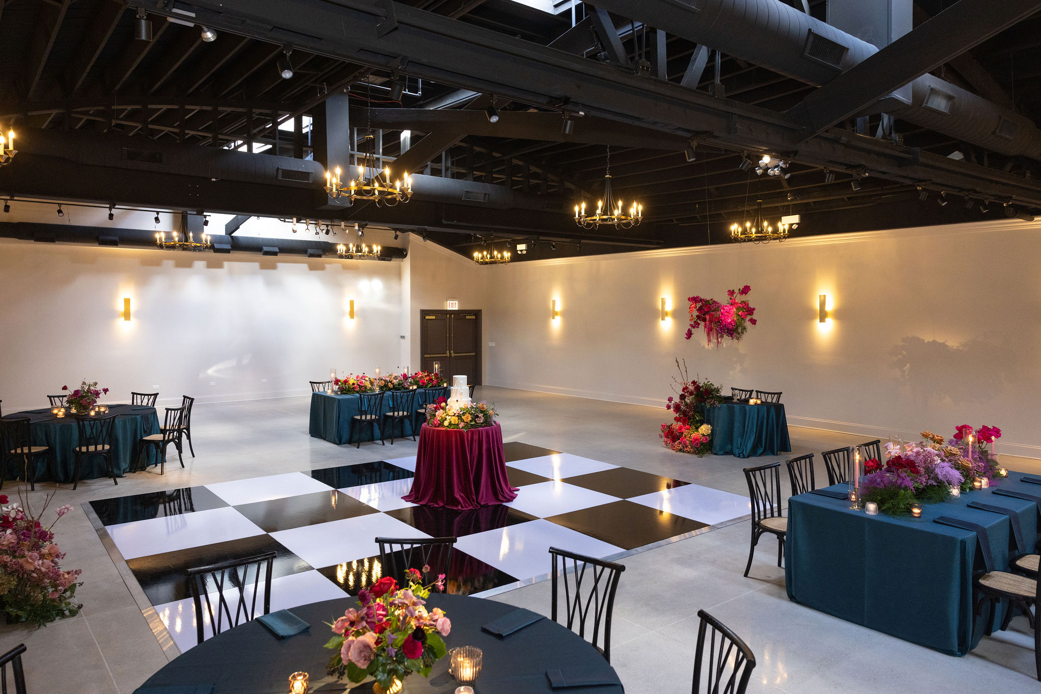 Bloom: Chicago's Elegant Wedding Venue in Avondale