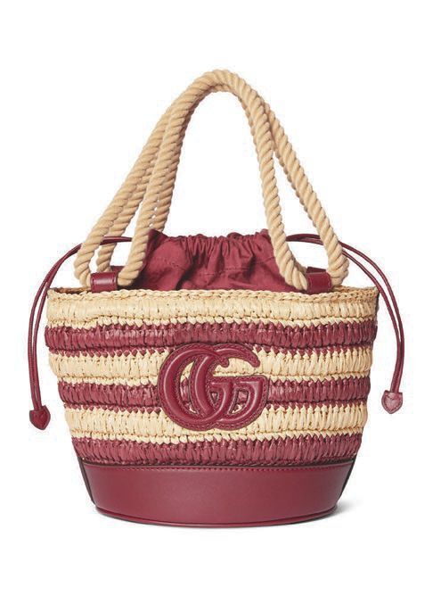 Your Inside Look Into This Season's Raffia Bags