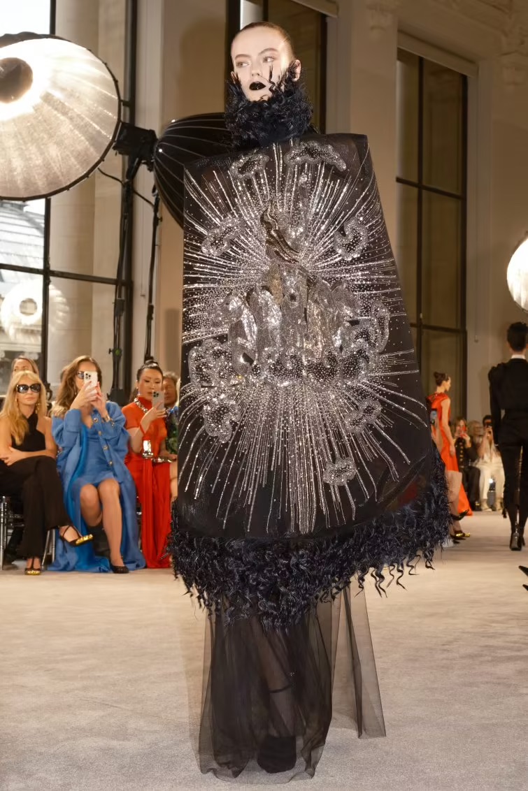Inside Schiaparelli’s Fall/Winter 2025-26 Haute Couture Show