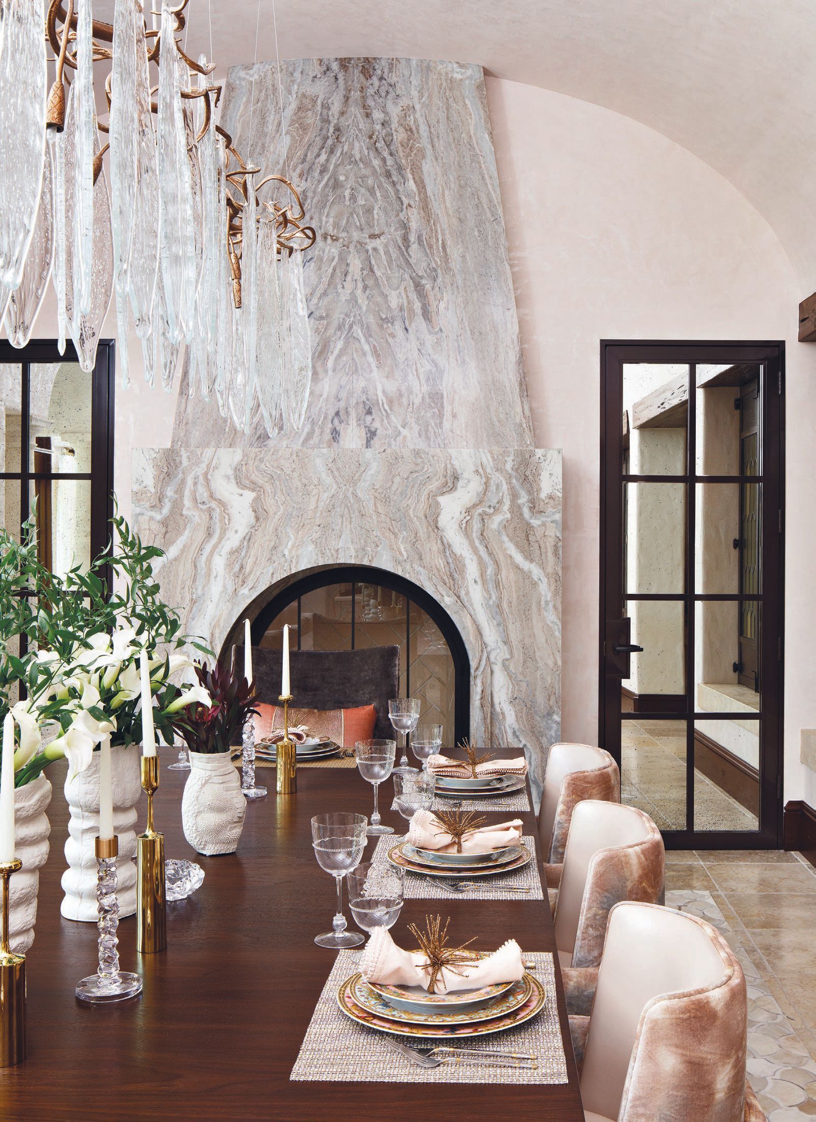 Marc-Michaels Interior Design Tackles Modern Elegance in This Delray ...