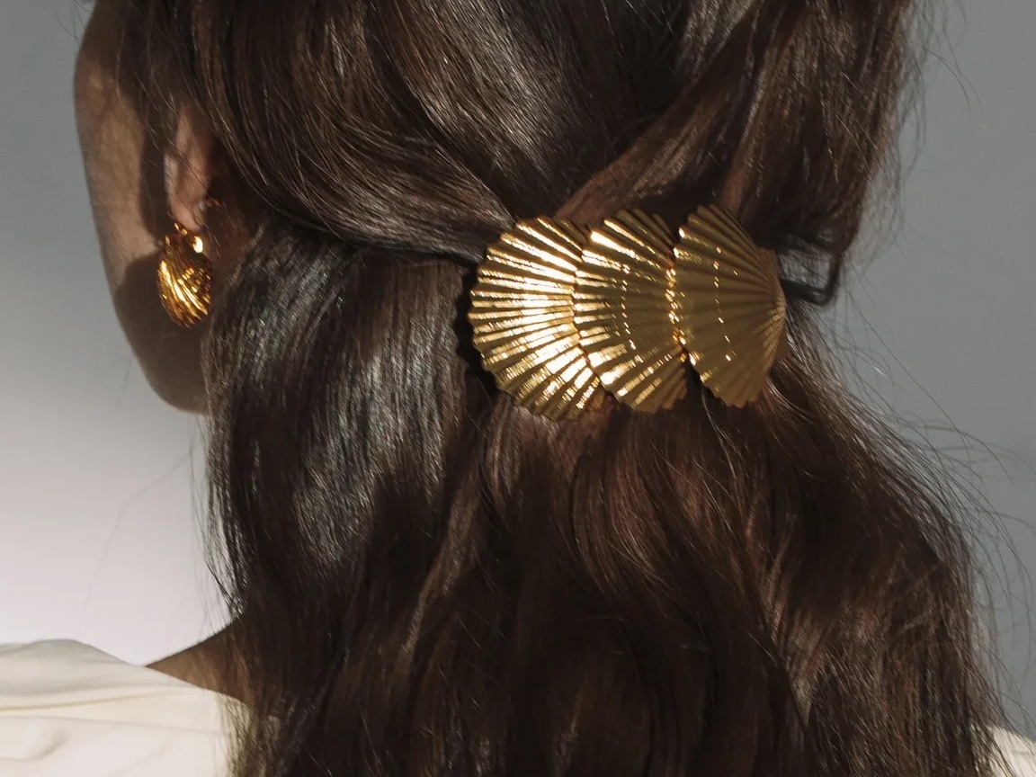 13 Best Hair Clips to Elevate Your Style Game