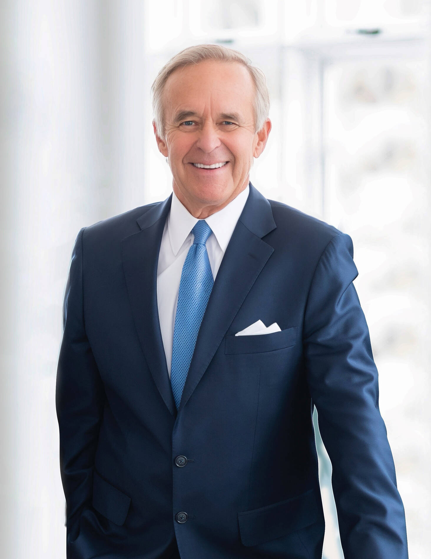 William Raveis Expands Real Estate Services to the Hamptons