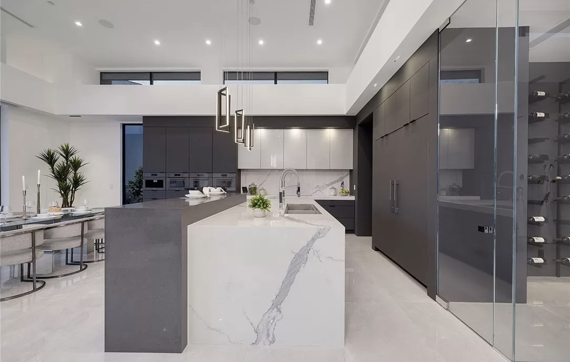 Wholesale Cabinet Center: Unbeatable Kitchen Cabinets