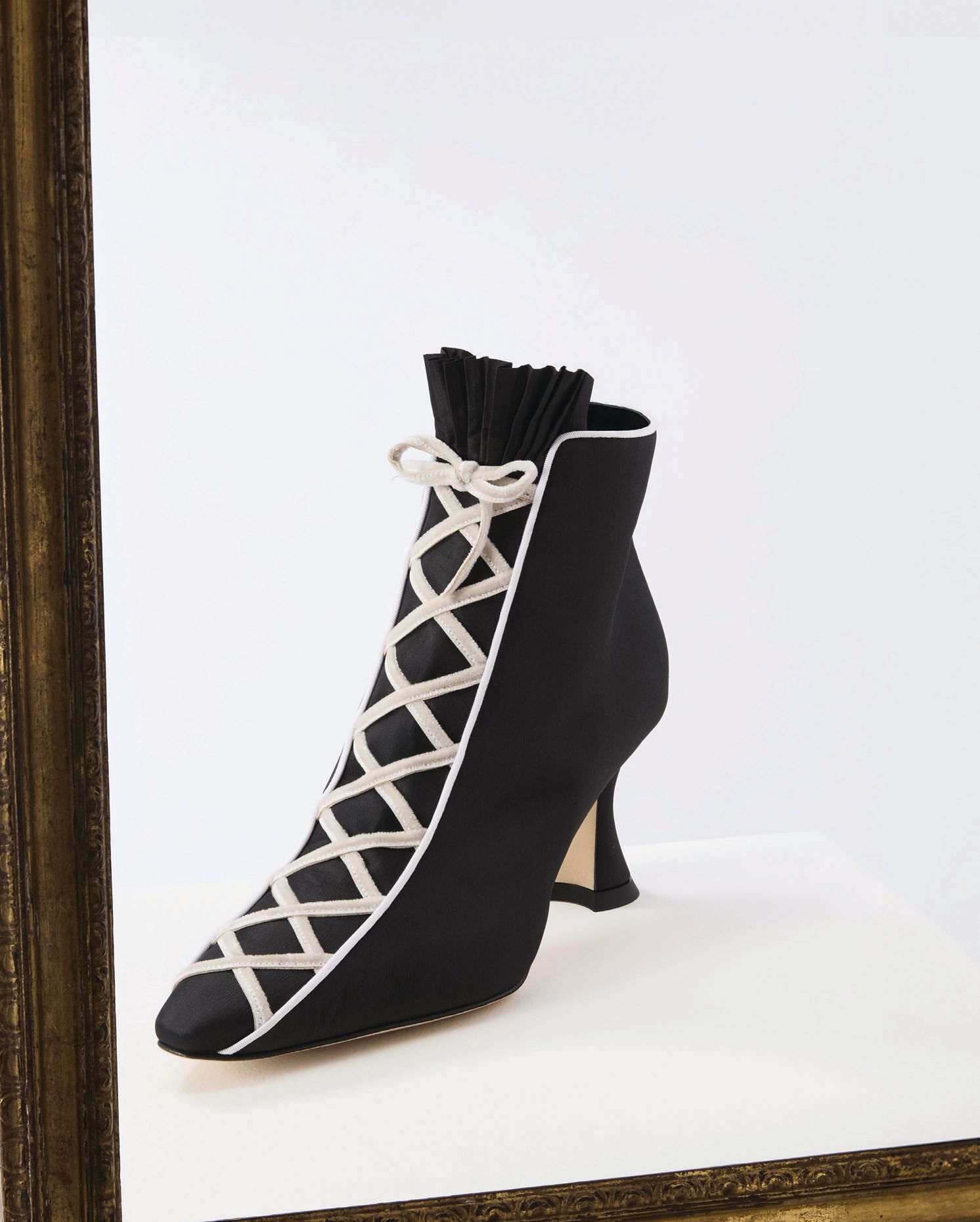 marie antoinette shoes manolo blahnik