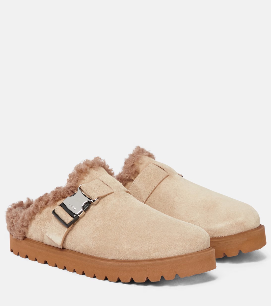 Cozy Chic: 13 Stylish Slippers to Elevate Your Comfort