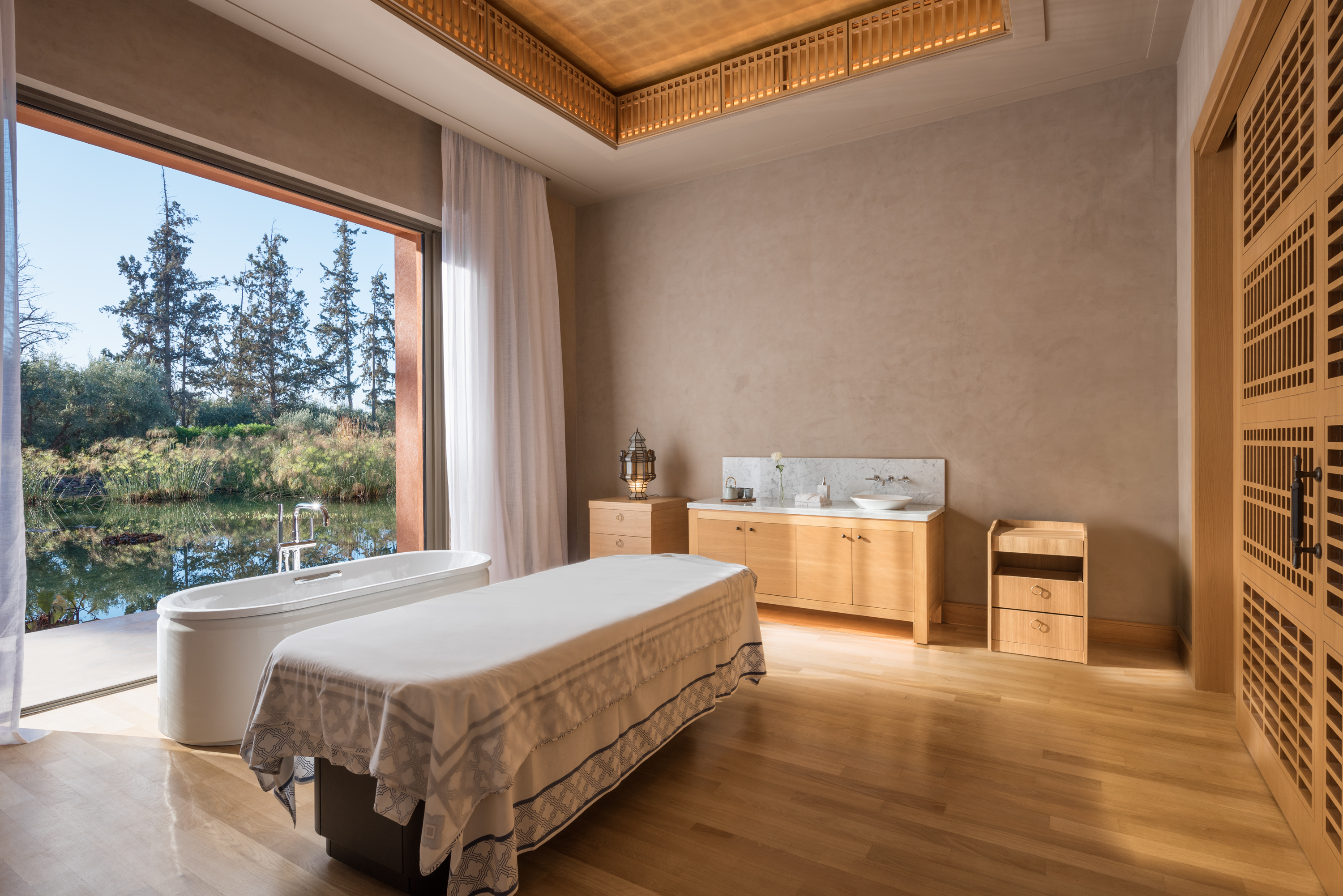 The Oberoi Marrakech: Luxury Retreat in the Red City