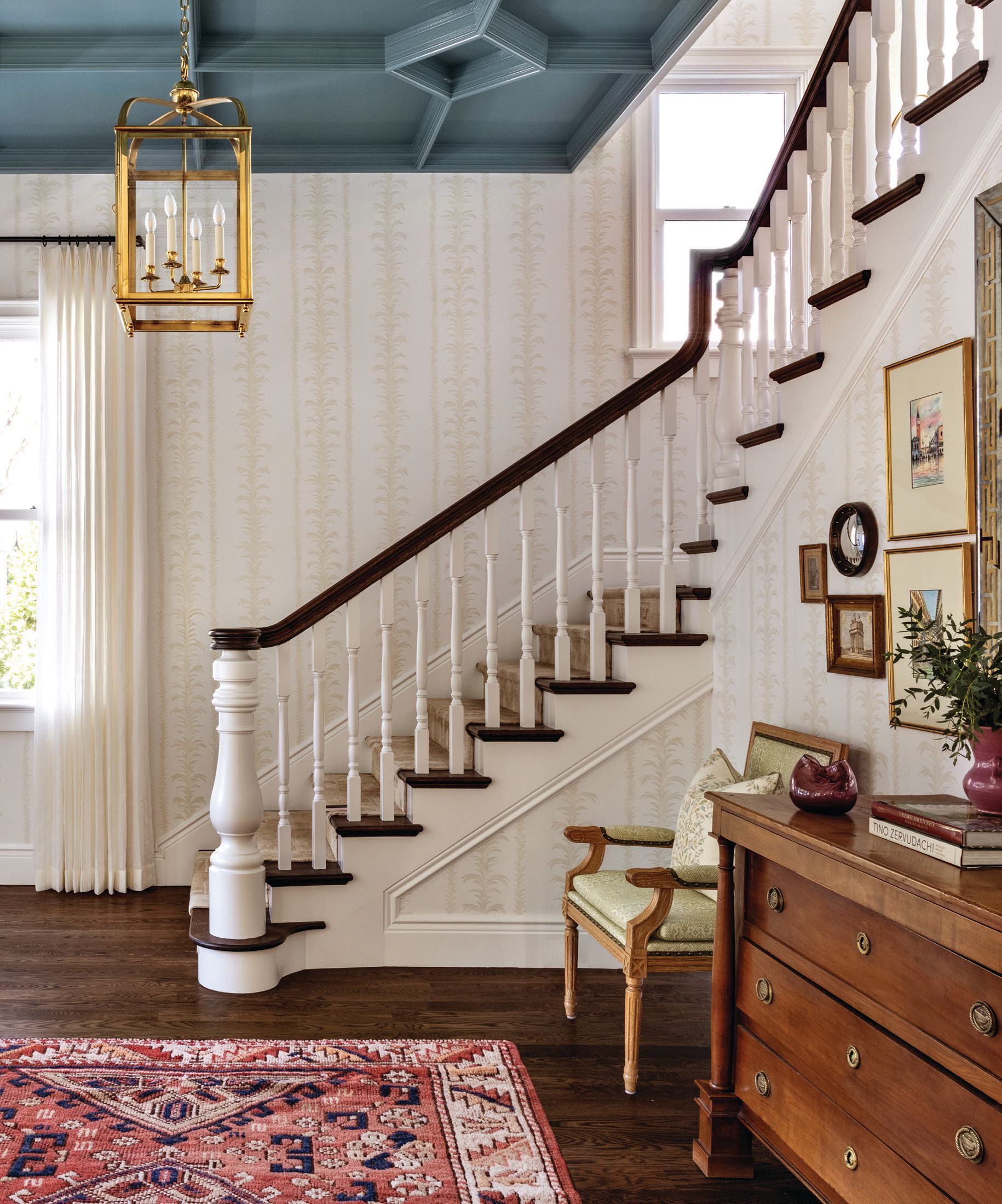 Oxford Design Interiors Brings Timeless Design To This Florida Home