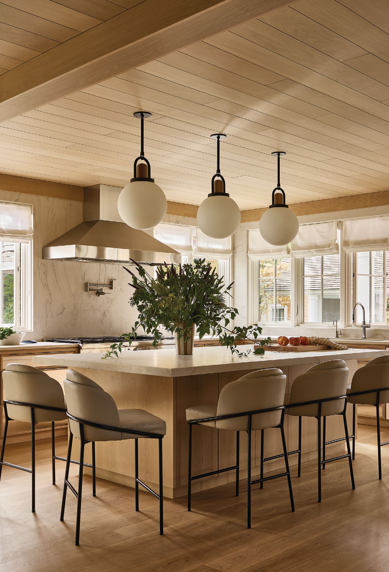 This Nantucket Retreat Blends Modern Design With Warmth