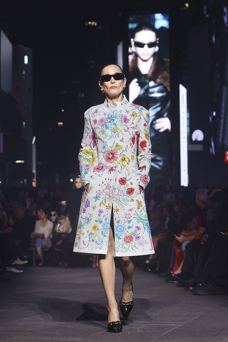 GucciCore Shines in NYC with Iconic Style Revival